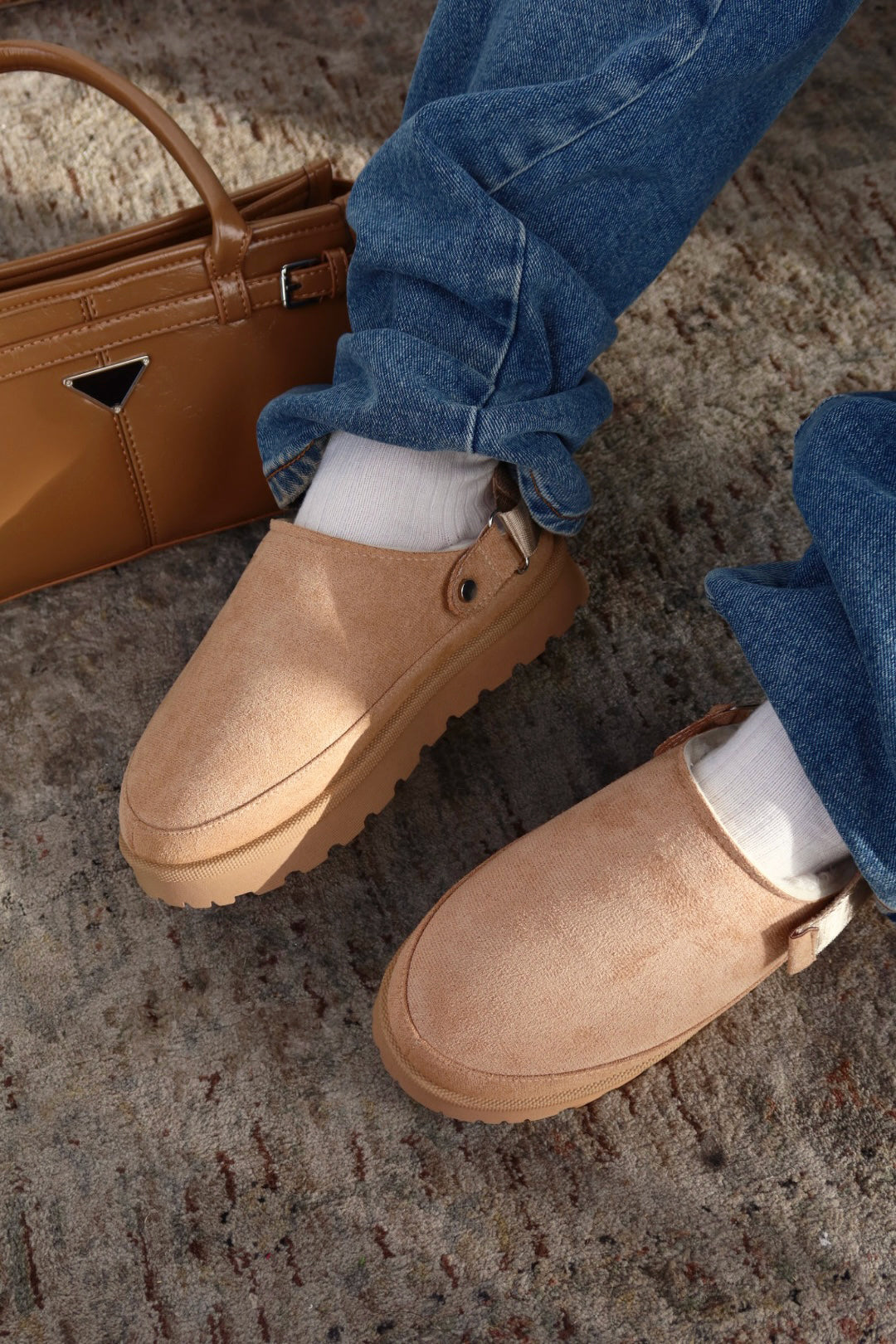 Miss Lola | Let's Get Cozy Oatmeal Slip On Flats – MISS LOLA