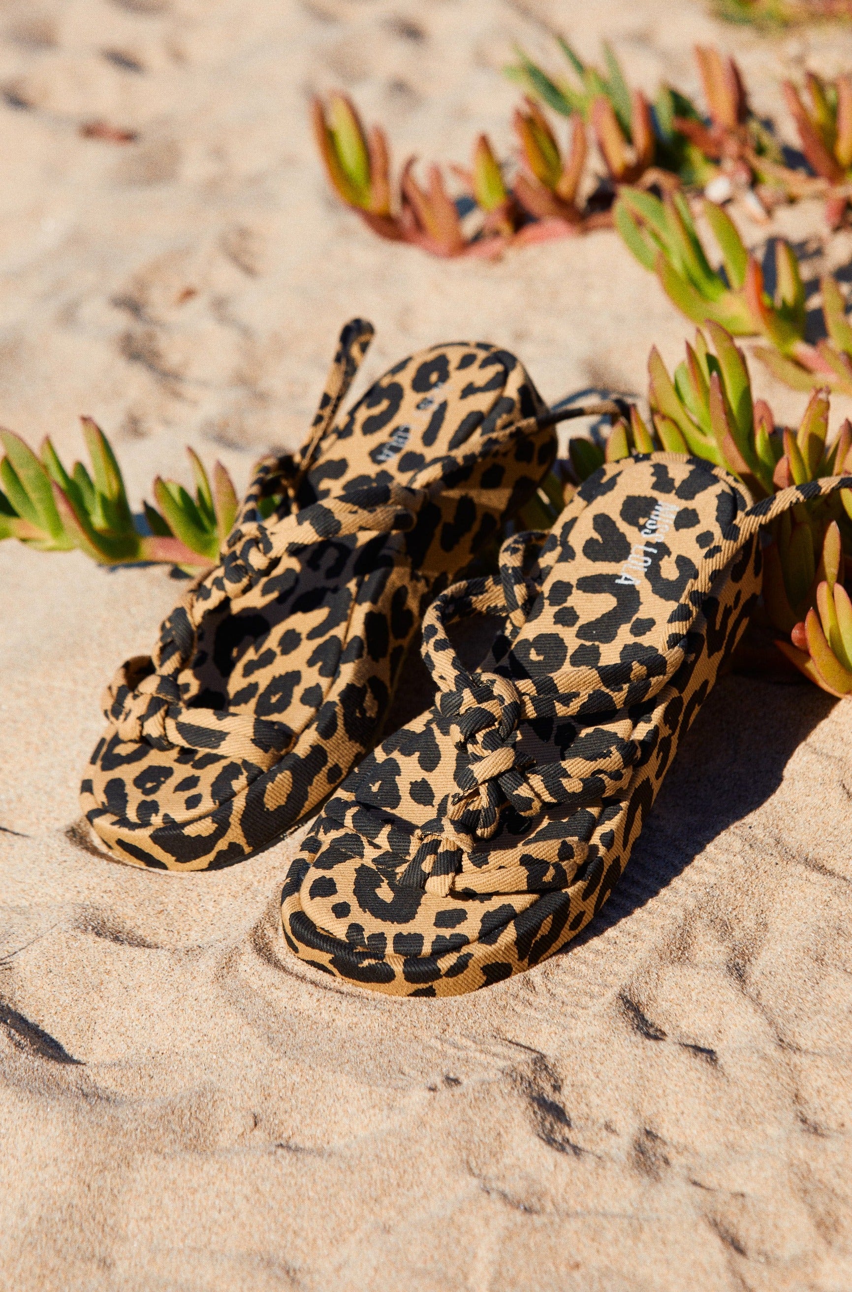 Miss Lola | Sun Soaked Leopard Platform Sandals – MISS LOLA
